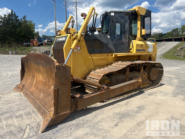 2004 Komatsu D65EX-15 Crawler Dozer | Ritchie Bros. Auctioneers