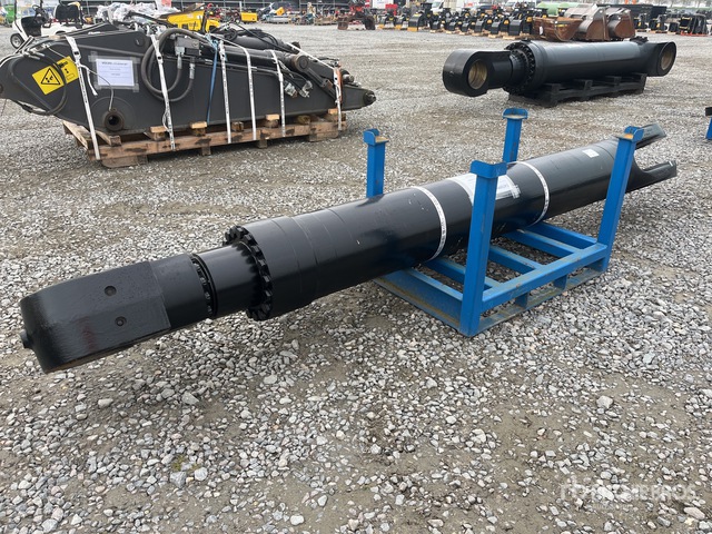 Quantity of (1) Cat BOOM CYLINDER to fit Cat 6040FS, 6050FS, 6050 ...