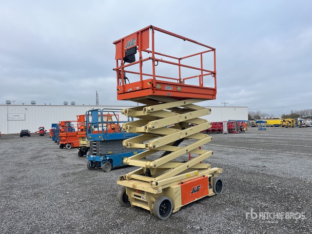 2018 JLG 10RS Electric Plateforme élévatrice à ciseaux | Ritchie Bros ...