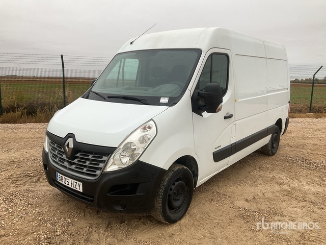 2014 Renault Master Cargo Van | Ritchie Bros. Auctioneers