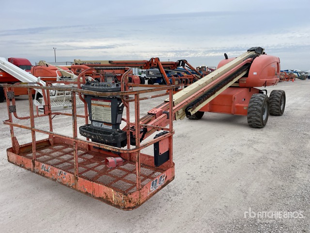 2006 JLG 600S 4WD Diesel Telescopic Boom Lift | Ritchie Bros. Auctioneers