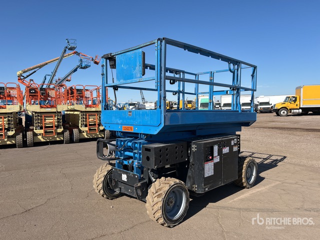 2014 Genie GS2669RT 4x4 Dual Fuel Scissor Lift | Ritchie Bros. Auctioneers