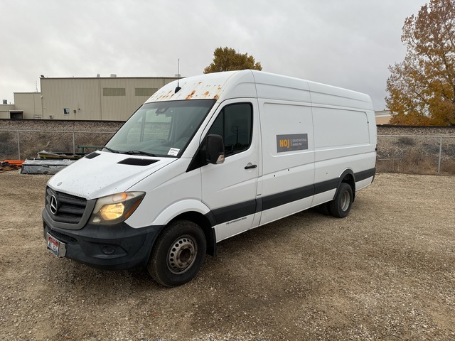 Government Vans: Passenger, Step Vans & Cargo | GovPlanet