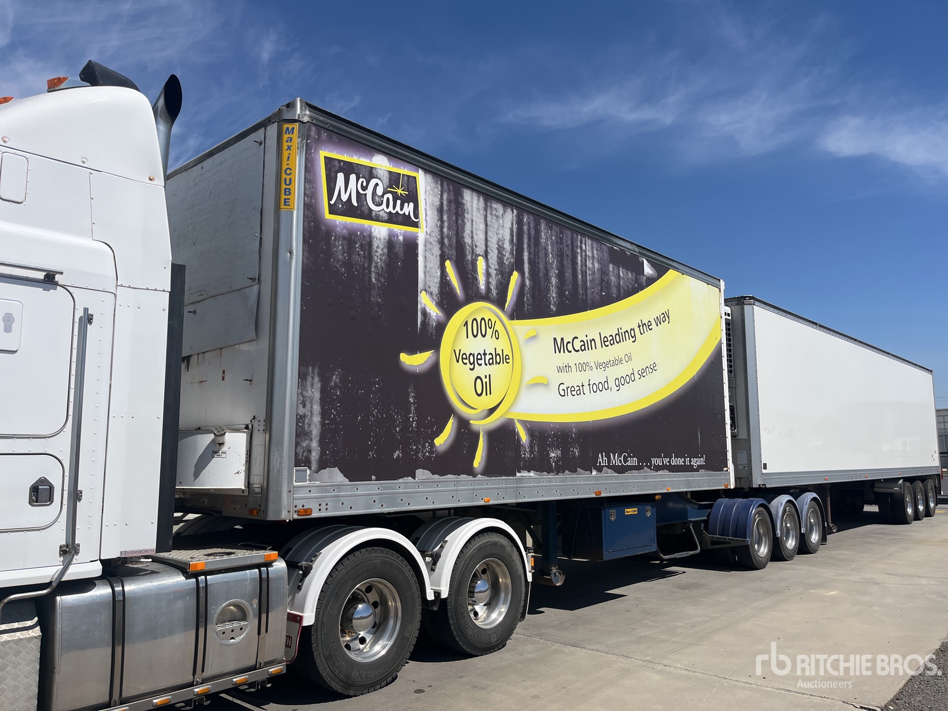 2006 MaxiTrans Tri/A Lead Remolque de furgoneta | Ritchie Bros. Auctioneers