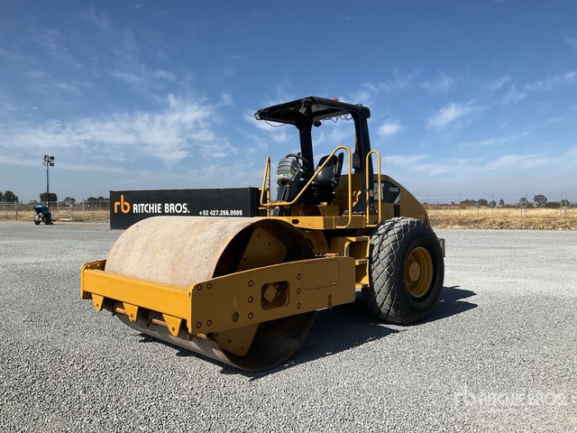 2016 Cat CS-533E Rodillo / Rodillo compactador | Ritchie Bros. Auctioneers