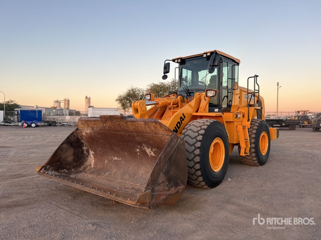 2015 Hyundai HL960 Wheel Loader | Ritchie Bros. Auctioneers