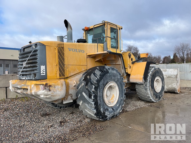 2007 Volvo L220E Wheel Loader in Minneapolis, Minnesota, United States ...