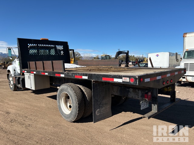 1999 GMC 6500 4x2 Flatbed Truck in Colorado Springs, Colorado, United ...