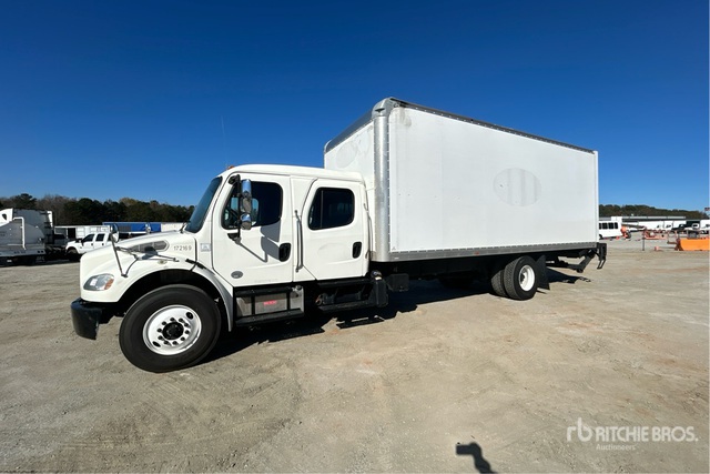 2018 Freightliner M2 106 4x2 Crew Cab Camion fourgon | Ritchie Bros ...
