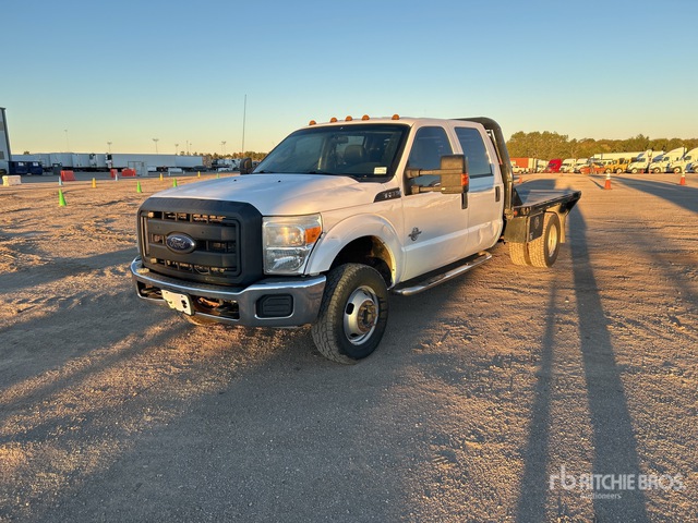 2016 Ford F-350 XL 4x4 Crew Cab Flatbed Truck | Ritchie Bros. Auctioneers