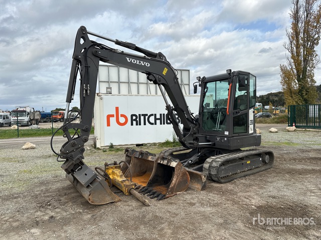 2022 Volvo ECR58F Mini-Pelle Mini Excavator | Ritchie Bros. Auctioneers