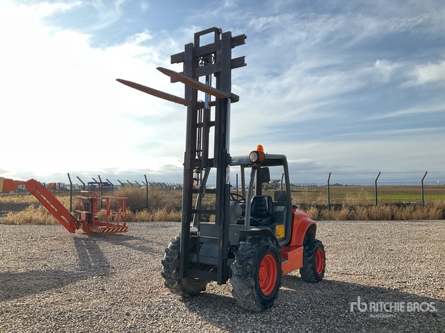 2006 Ausa C250HX4 4x4 Chariot élévateur tout terrain | Ritchie Bros ...