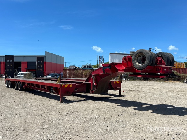 2008 MTE 4 Rows of 8 Hydraulic Widening Hydraulic Gooseneck Lowboy ...