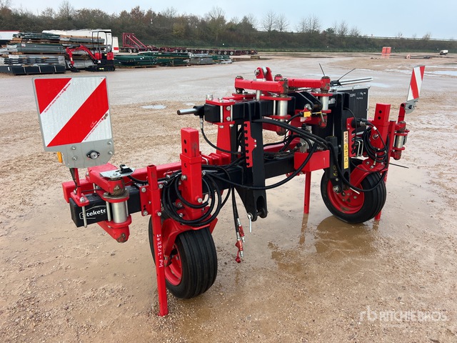 2021 Steketee EC-Steer 7 Interface 3 Pts Universelle | Ritchie Bros ...