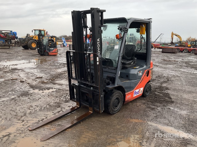2016 Toyota 02-8FGF15 1500 kg Pneumatic Tire Forklift (Inoperable ...