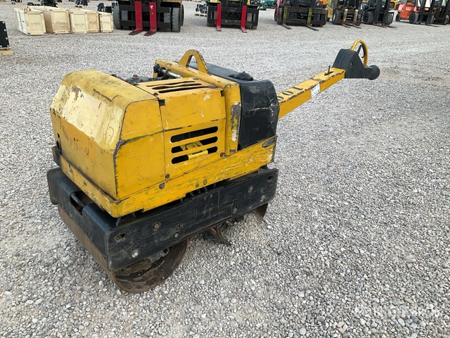 2007 Wacker Neuson RD7H Walk Behind Roller | Ritchie Bros. Auctioneers
