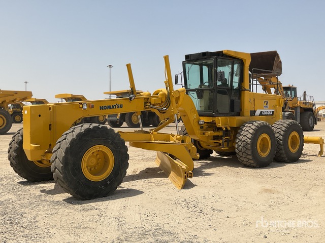 2010 Komatsu GD825A-2 Motor Grader | Ritchie Bros. Auctioneers