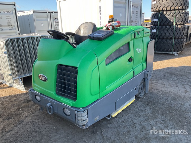 Tennant T20 Ride-On Floor Scrubber | Ritchie Bros. Auctioneers