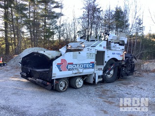 2013 Roadtec RP190E Wheel Asphalt Paver in Hooksett, New Hampshire ...