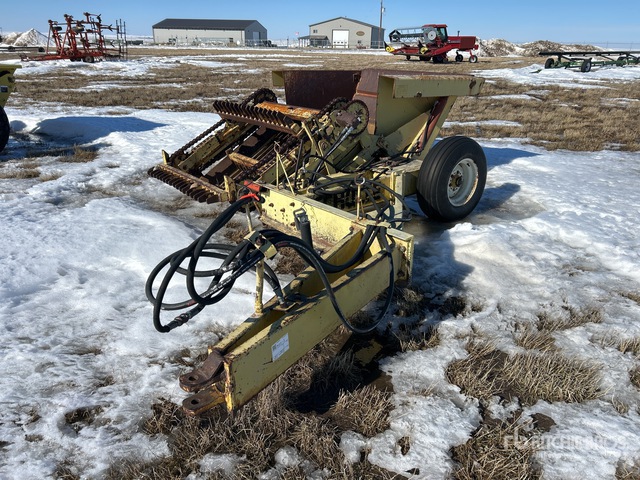 Schulte 60 in Paddle Rock Picker | Ritchie Bros. Auctioneers