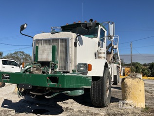 2006 Peterbilt 357 6x4 Mixer Truck (Inoperable) in Tampa, Florida ...