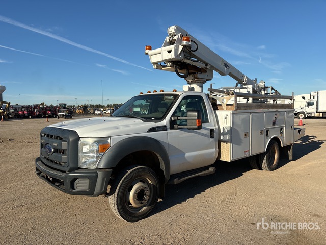 Altec AT235P 35 ft on 2015 Ford F-550 XL 4x2 Bucket Truck | Ritchie Bros. Auctioneers