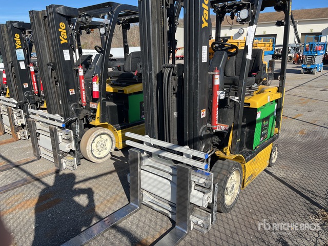 2019 Yale ERC050 3800 lb Electric Forklift | Ritchie Bros. Auctioneers