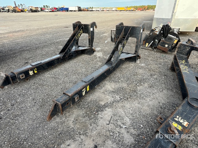 Cat Wheel Loader Material Handling Arm | Ritchie Bros. Auctioneers