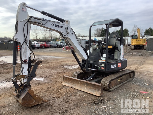 2015 Bobcat E35 Mini Excavator in Manassas, Virginia, United States ...