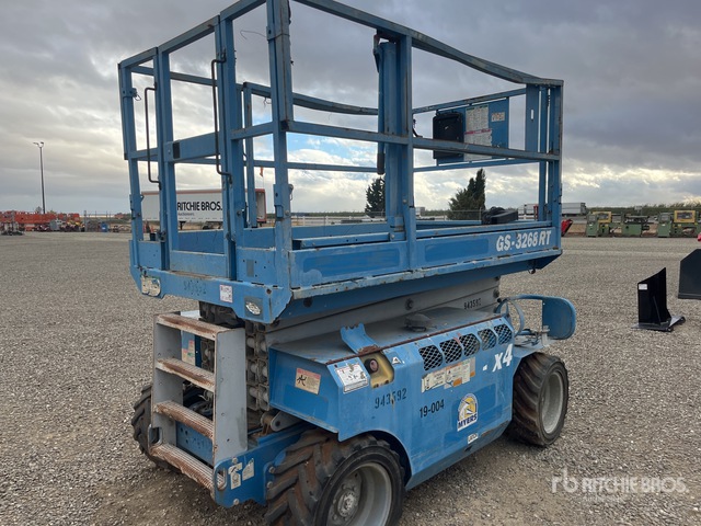 2007 Genie GS-3268 RT 4x4 Dual Fuel Scissor Lift | Ritchie Bros ...