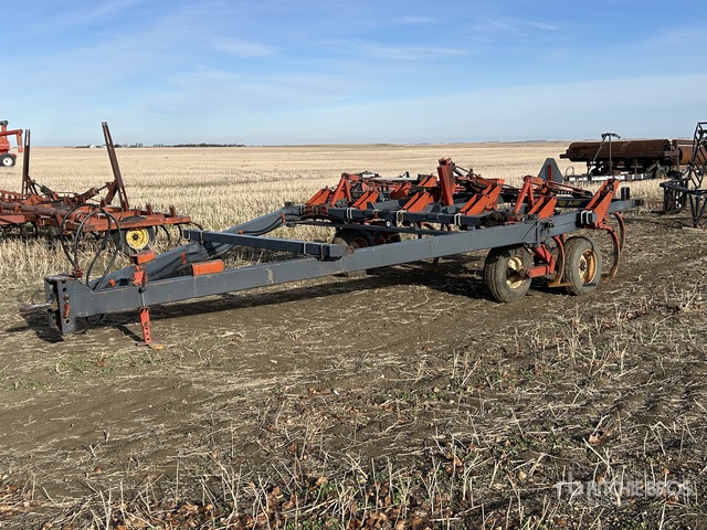 Friggstad 15 ft Cultivator | Ritchie Bros. Auctioneers