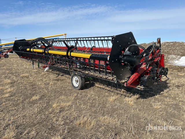 2009 Case IH 2020 30 ft Flex Combine Header | Ritchie Bros. Auctioneers