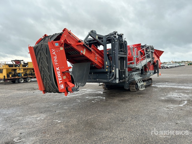 2020 Terex/Finlay 883 Tracked Screen Plant | Ritchie Bros. Auctioneers