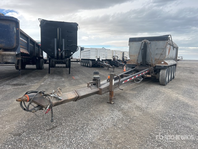 1996 Columbia 17 ft Quad/A Pup End Dump Trailer | Ritchie Bros. Auctioneers