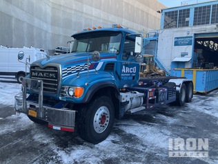 2007 Mack CV713 6x4 Roll-Off Truck in Maspeth, New York, United States ...