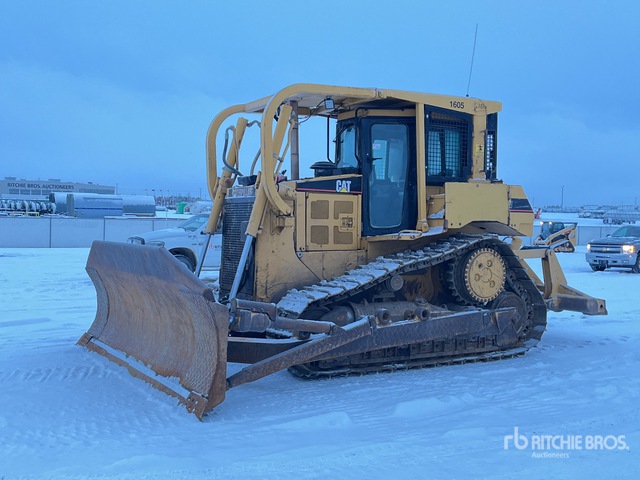 2005 Cat D6R XW Series II Crawler Dozer | Ritchie Bros. Auctioneers