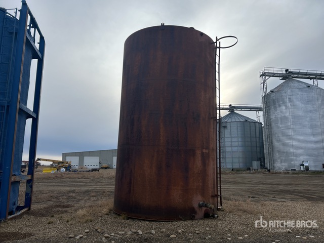 1987 GLM Tanks 400 bbl Steel Fuel Tank | Ritchie Bros. Auctioneers