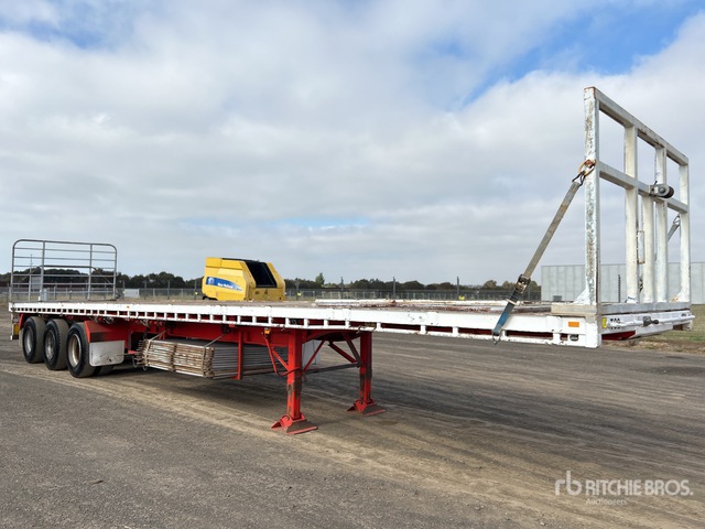 2007 Vawdrey 13.6 m Tri/A Flatbed Trailer | Ritchie Bros. Auctioneers