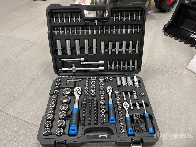 2024 SW Stahl Tool Box (Unused) | Ritchie Bros. Auctioneers