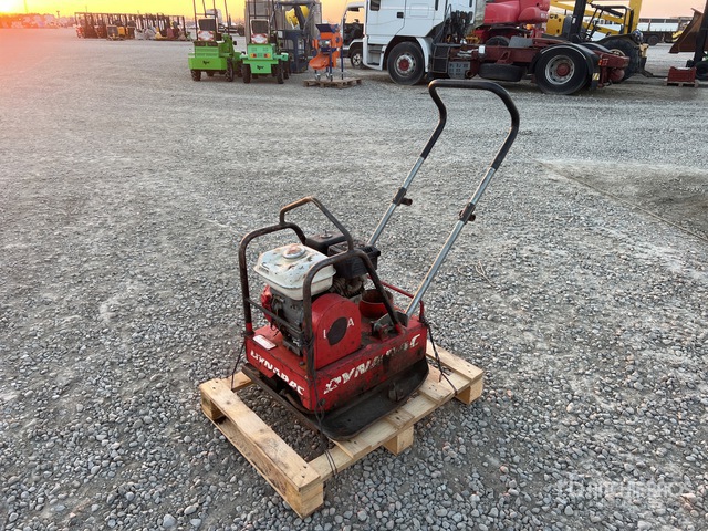 1994 Dynapac LF75 Vibratory Plate Compactor | Ritchie Bros. Auctioneers