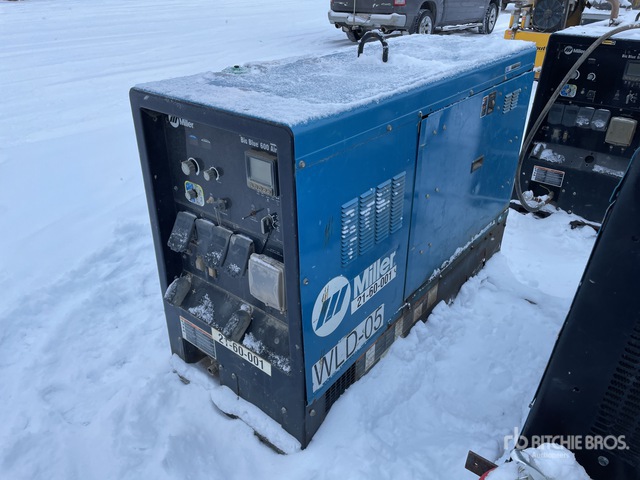 2016 Miller Big Blue 600 Air Pack Mobile Soudeuse à moteur | Ritchie ...