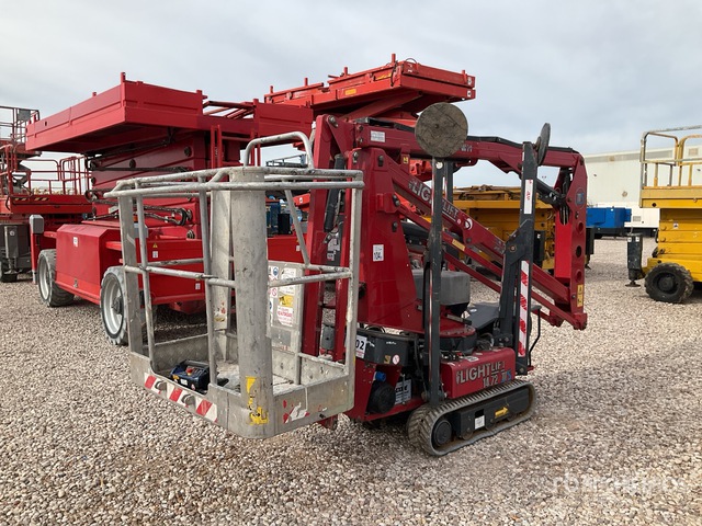 2015 Hinowa Light lift 14.72 IIIS Crawler Articulating Boom Lift ...