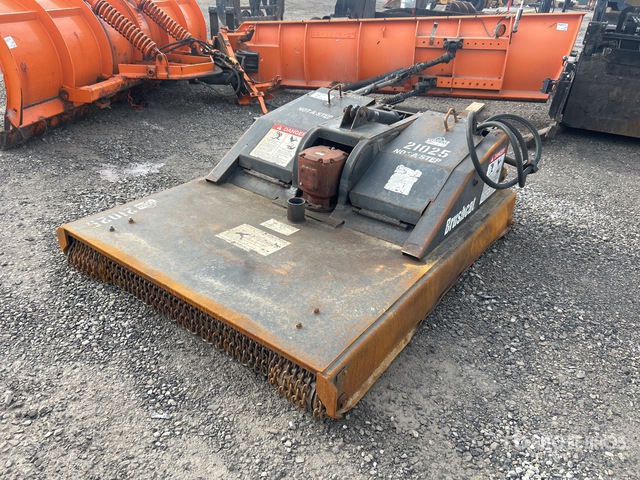 2006 Bobcat 60 in Skid Steer Brush Cutter | Ritchie Bros. Auctioneers