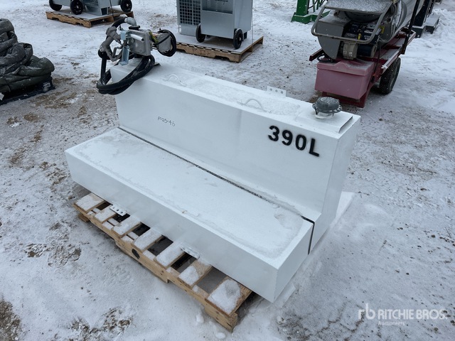 390 L Steel Tidy Tank Fuel Tank | Ritchie Bros. Auctioneers