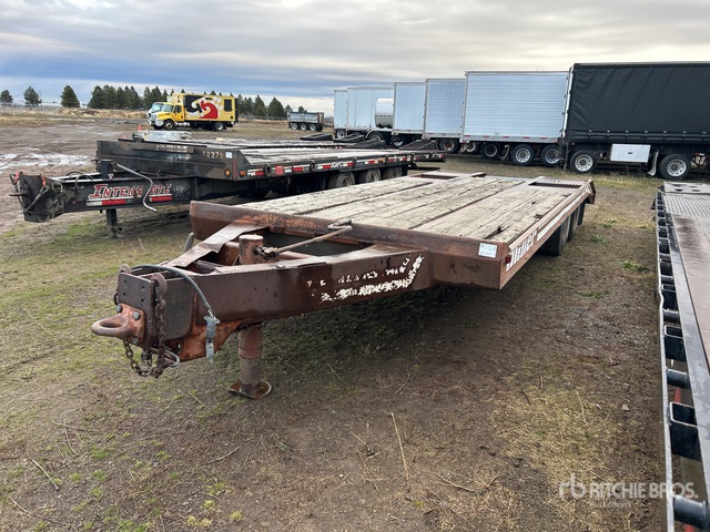 1979 Miller RC540 23 ft T/A Remorque pour équipement | Ritchie Bros ...