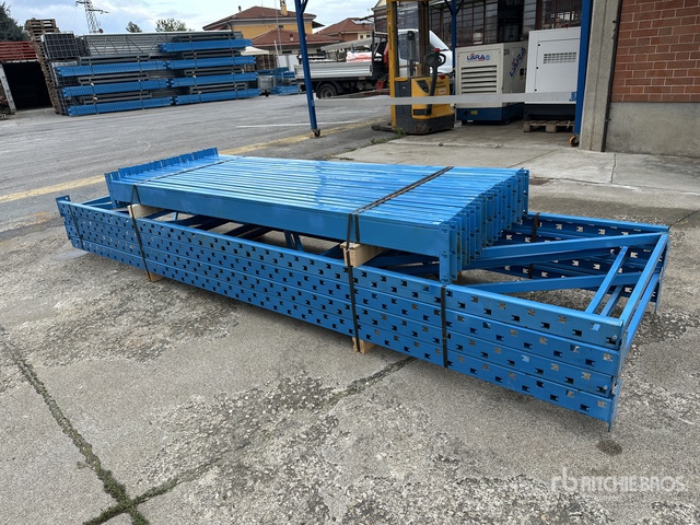 Blue Pallet Carrier Scaffolding | Ritchie Bros. Auctioneers