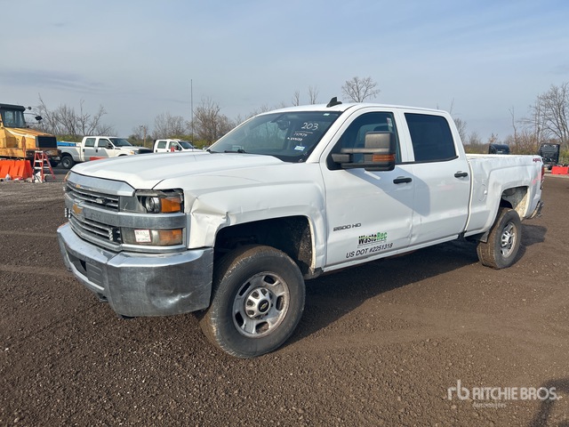 2018 Chevrolet Silverado 2500 HD 4x4 Crew Cab Pickup | Ritchie Bros ...