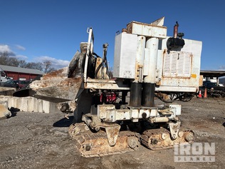 Miller M-1000 Curb and Gutter Machine in Woodbine, Maryland, United ...