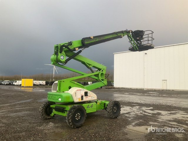 2016 Nifty-Lift HR21D 4WD Diesel Nacelle articulée | Ritchie Bros. Auctioneers