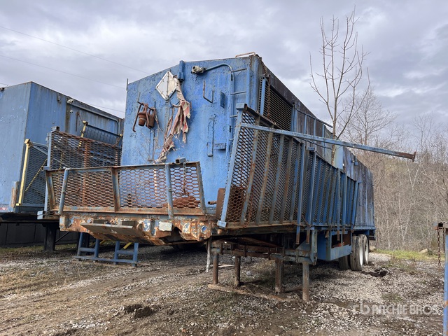 1982 Fruehauf T/A Dog House Oilfield Trailer | Ritchie Bros. Auctioneers